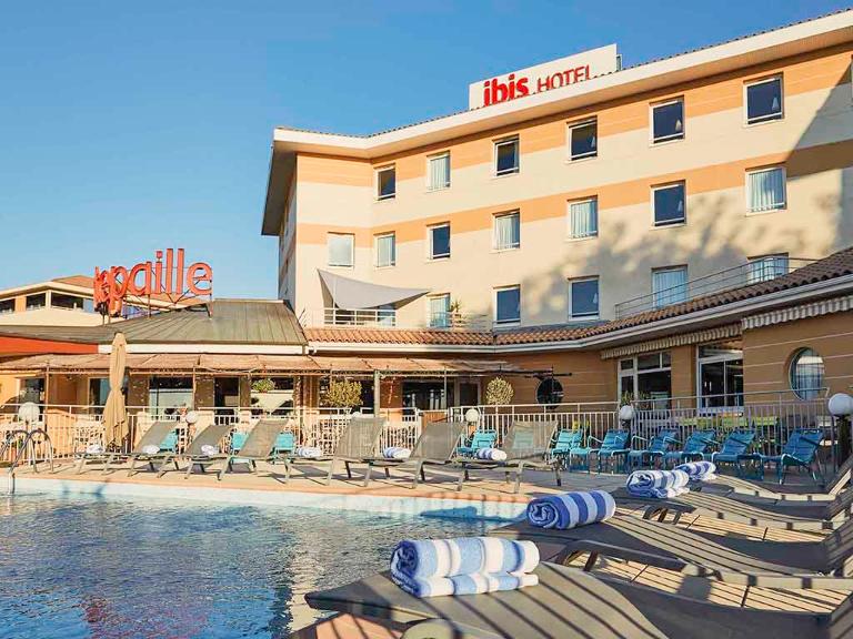 ibis La Ciotat - Hôtel, 515 Avenue de la tramontane Athelia IV 13600 La ...