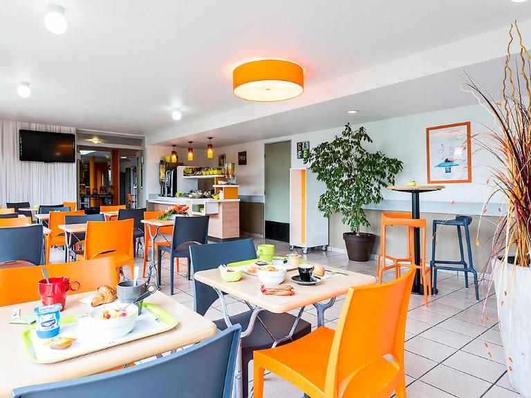 ibis budget Châtellerault - Hôtel, 12 allée d'Argenson ZI nord 86100 ...