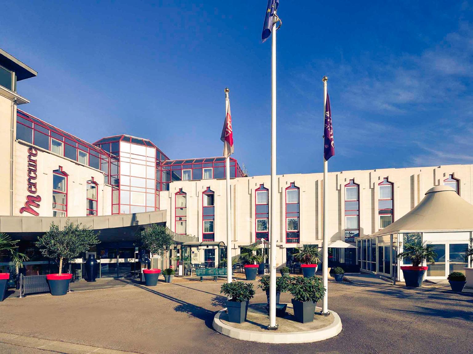 Hôtel Mercure Rouen Champ-de-Mars - Hôtel, 12 bis Avenue Aristide ...